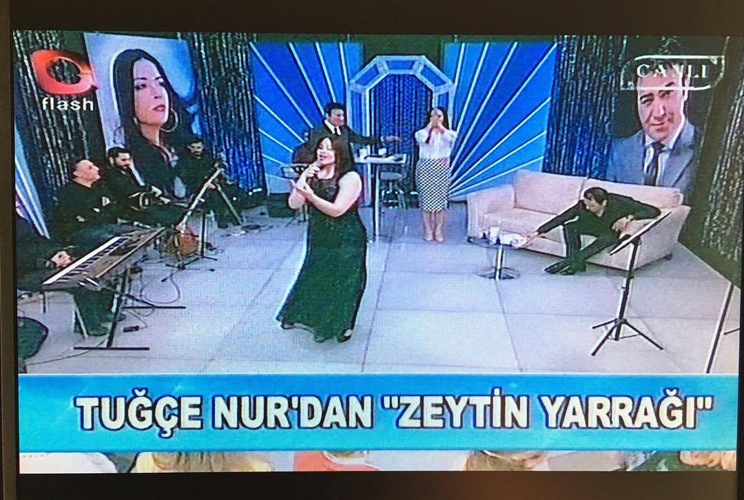 flash TUGCE NURDAN "ZEYTİNYARRAGH - Guldum.net - Caps arama motoru