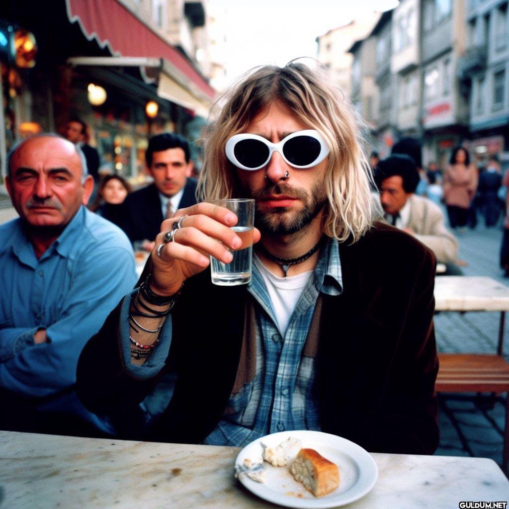 kurt cobain, istanbul'da (1992) 11 av - Guldum.net - Caps arama motoru