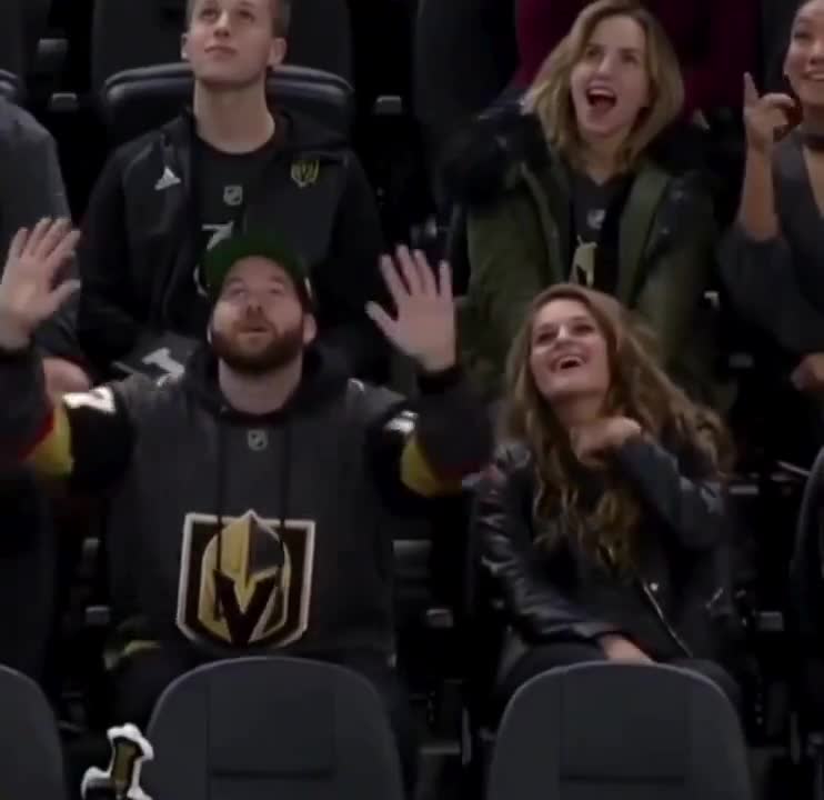 bro thought they were booing because his flag was upside down 😭 ...