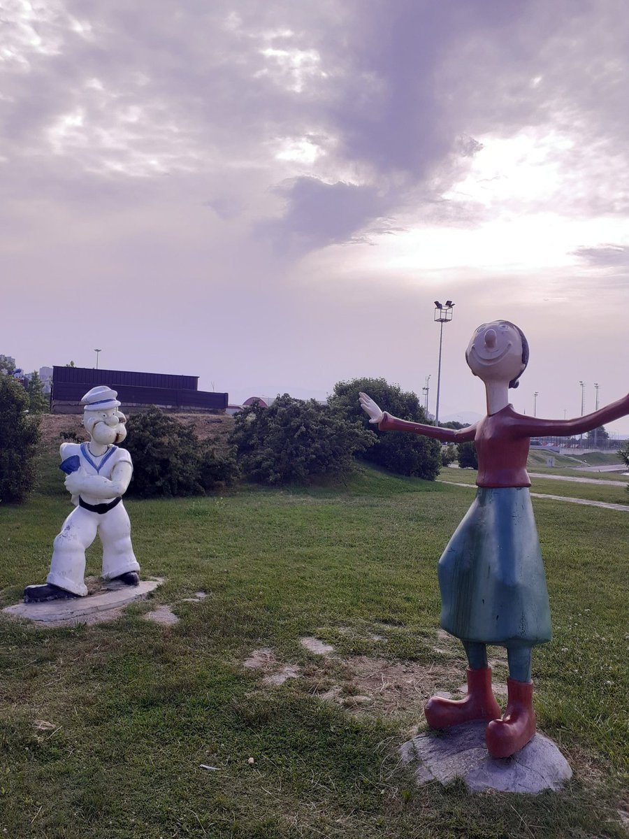 Temel Reis ve Safinaz heykeli / Samsun - Guldum.net - Caps arama motoru