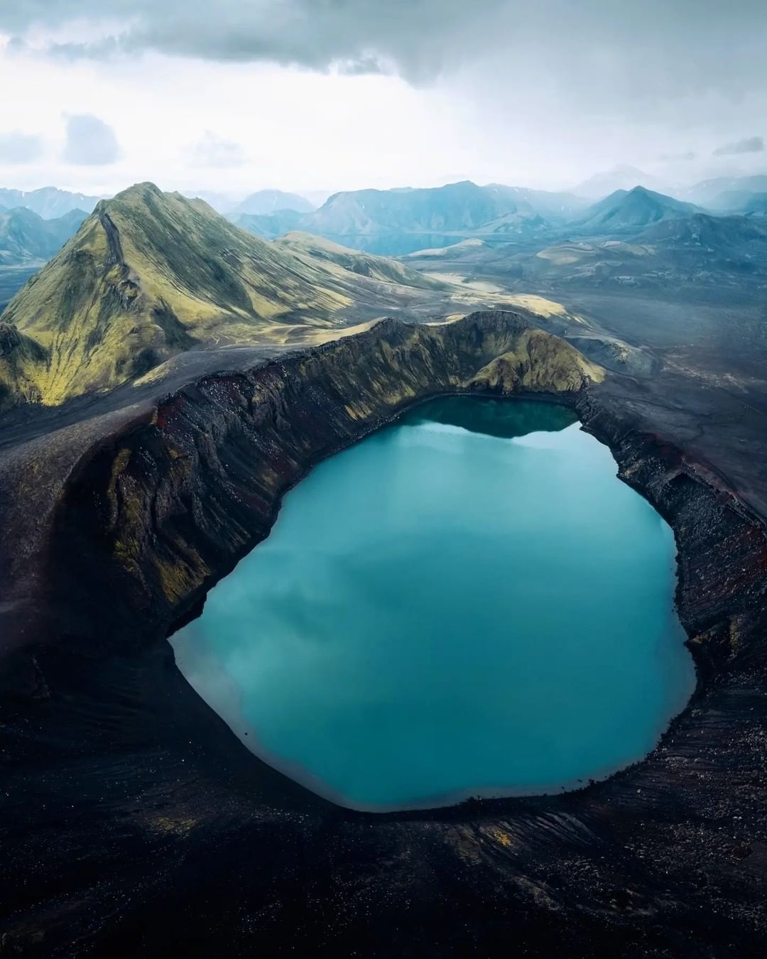 Another planet on Earth 🇮🇸 Follow @voyaged for beautiful places around ...