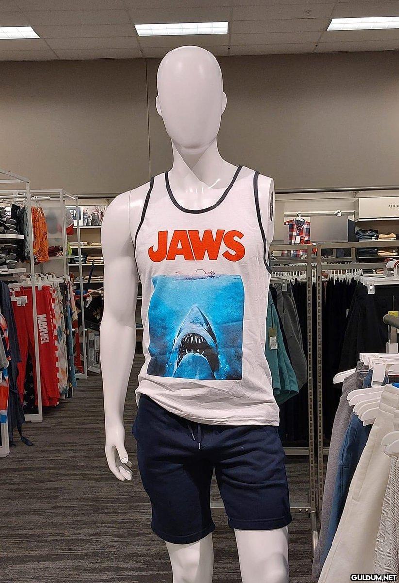 Well played, Target. https://t.co/WrEhHN2daU MARVEL JAWS Good - Guldum ...