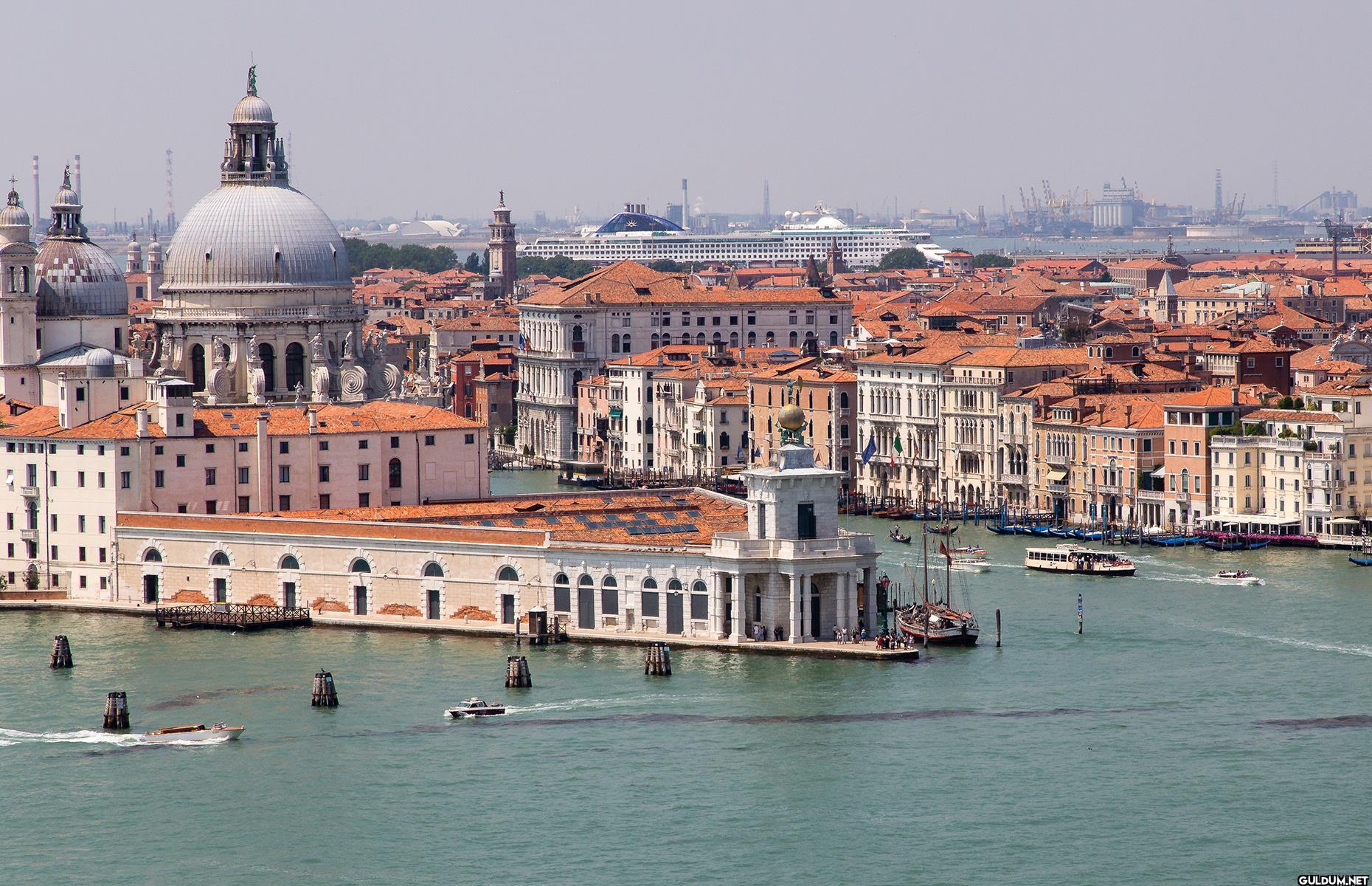 6. Catch the best view of Venice, Italy - Guldum.net - Caps arama motoru